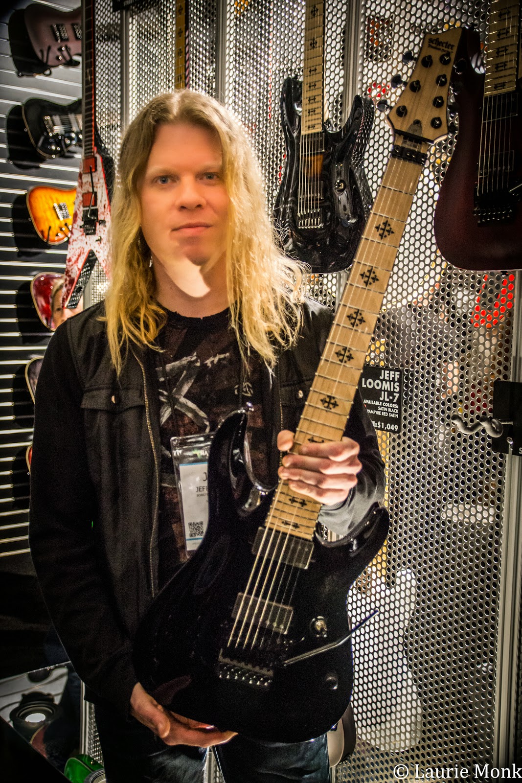 Jeff Loomis,Keith Merrow: Schecter Artists' release Conquering Dystopia