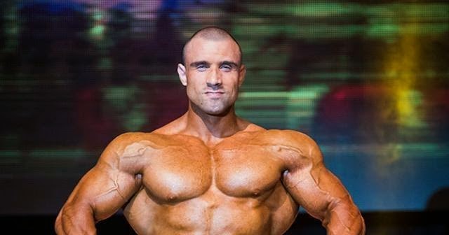 world bodybuilders pictures: Slovakian cute bodybuilder Igor Ilés