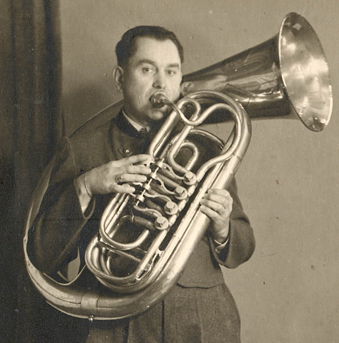 TempoSenzaTempo: Heavy Metal — The Helicon