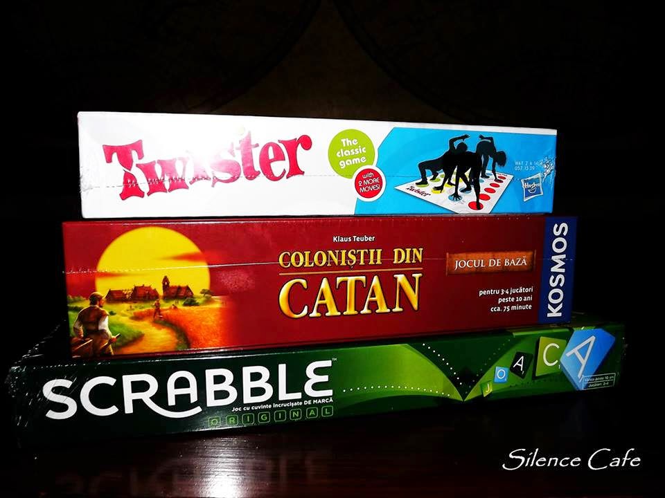 Silence Cafe: Jocuri - Board Games