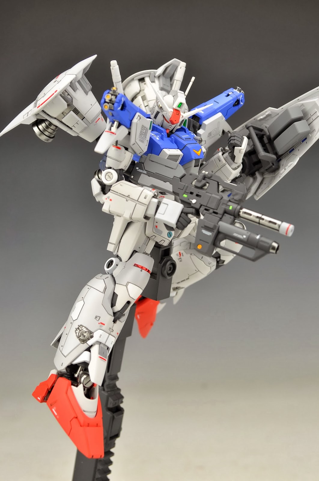 GUNDAM GUY: RG 1/144 GP01 Full Burnern + System Weapon 003 - Painted Build