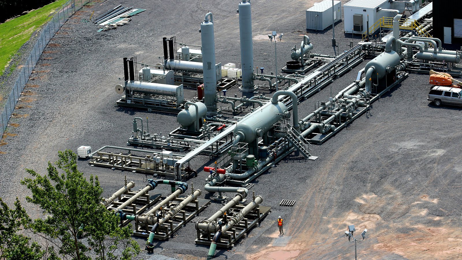 Natural Gas Compressor Station - Compre Choices