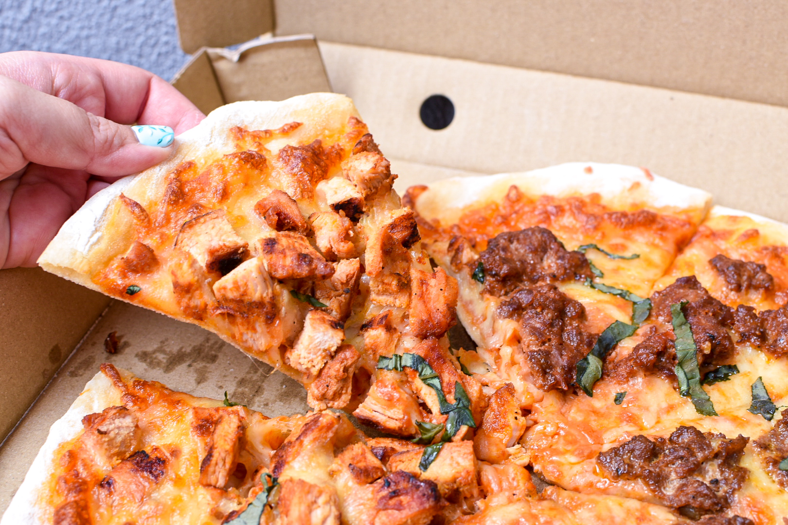 Mozzarellaaa - The Best handcrafted Gourmet Pizza Provide On Cloud ...