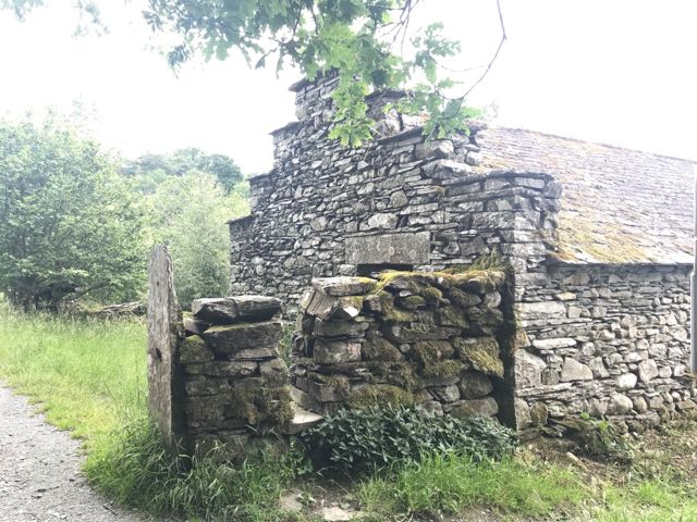 Lakes Single Mum: A walk from Wray Castle along Windermere