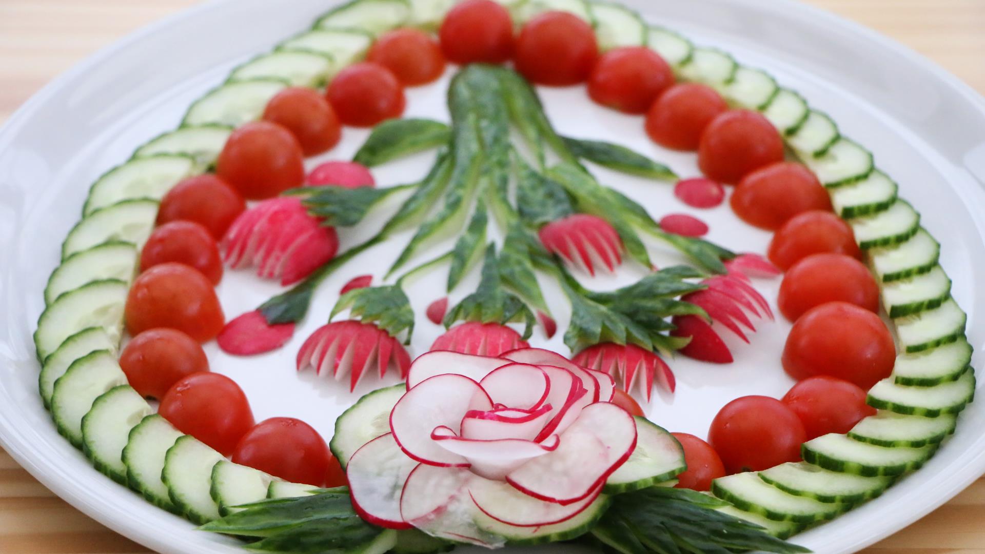 ItalyPaul - Art In Fruit & Vegetable Carving Lessons: Super Salad ...