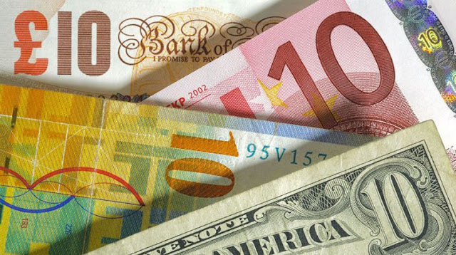 Bootstrap Business: Your Guide To Currency Diversity In Your Savings