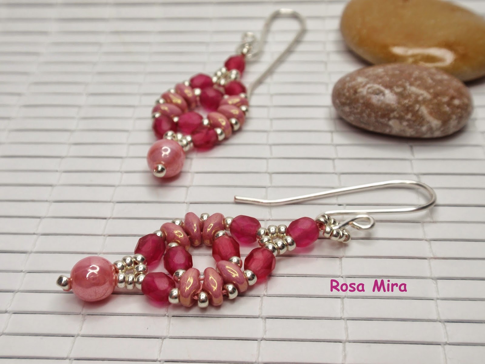 Con perlas y más...: Pendientes Circe en rosa PE.0342