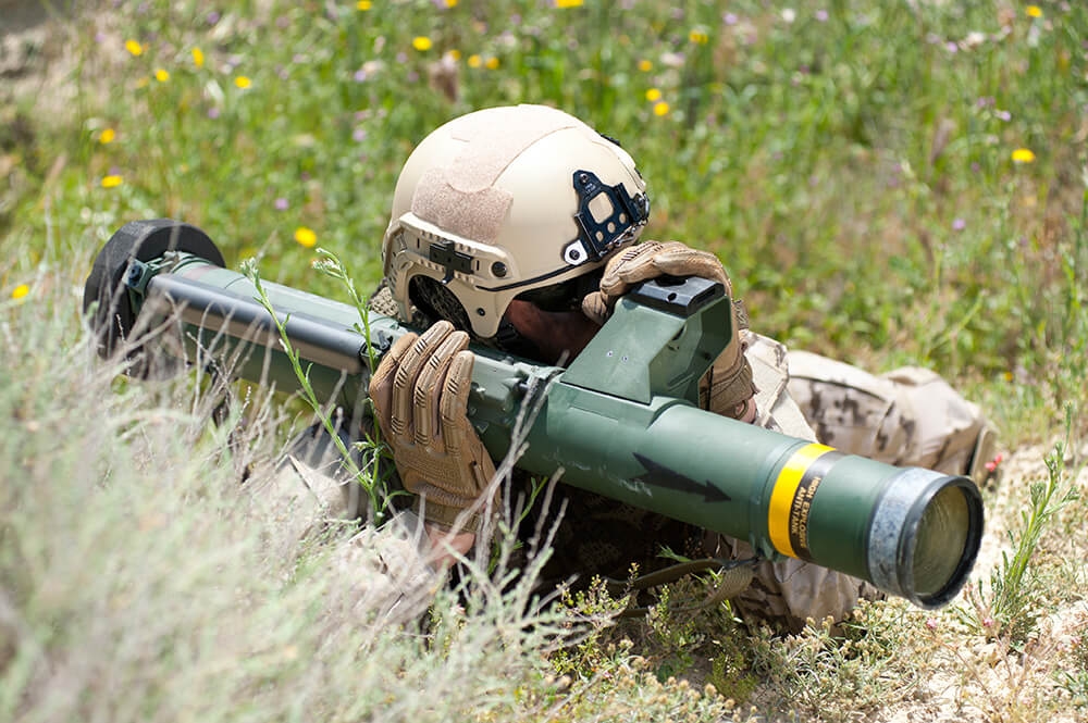 desarrollo defensa y tecnologia belica: Instalaza se adjudica un ...