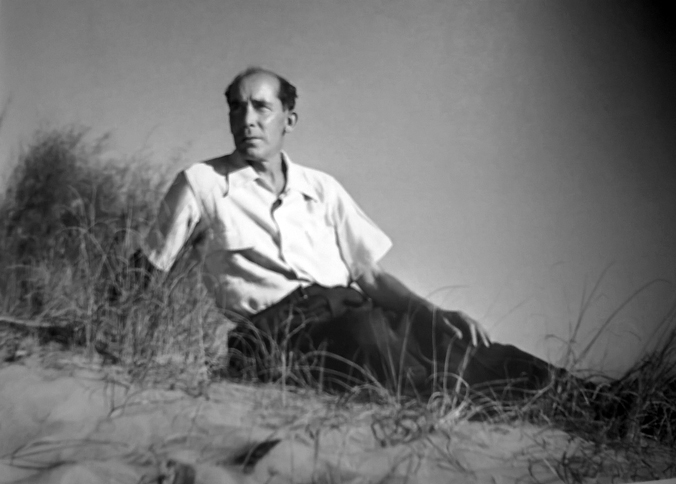 Búscame en el ciclo de la vida: 1378. Alejandro Casona