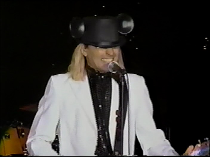 T.U.B.E.: Cheap Trick - 1999-12-31 - Orlando, FL (DVDfull pro-shot) T.U.B.E.: Cheap Trick - 1999-12-31 - Orlando, FL (DVDfull pro-shot)