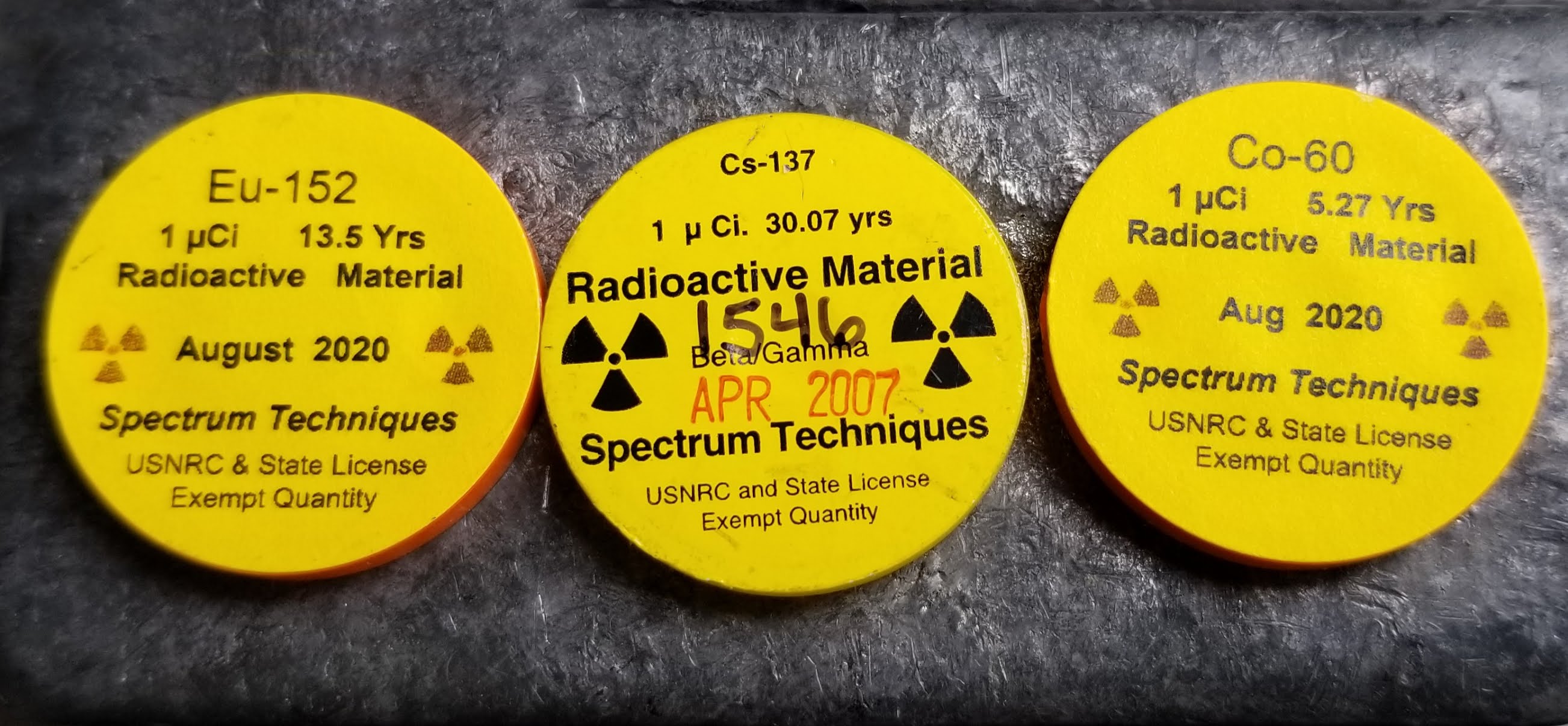 AE1S Science and Engineering Blog: Lead Pig / Vault for Radioactive ...