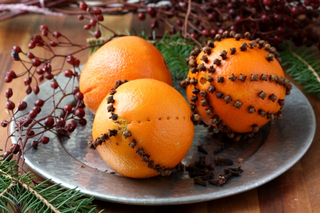 How to Make Pomanders & Other Simple Homemade Gifts - Bridget's Green ...