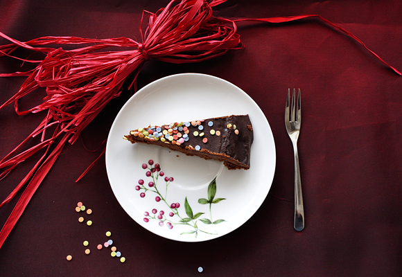 Confessions of a spoon: Flourless chocolate cake