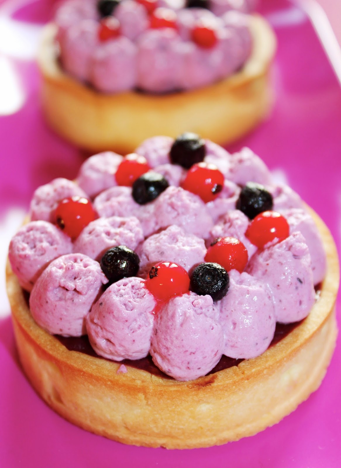 Cooking the city: Tartelettes fruits rouges cassis -inspiration Cyril ...