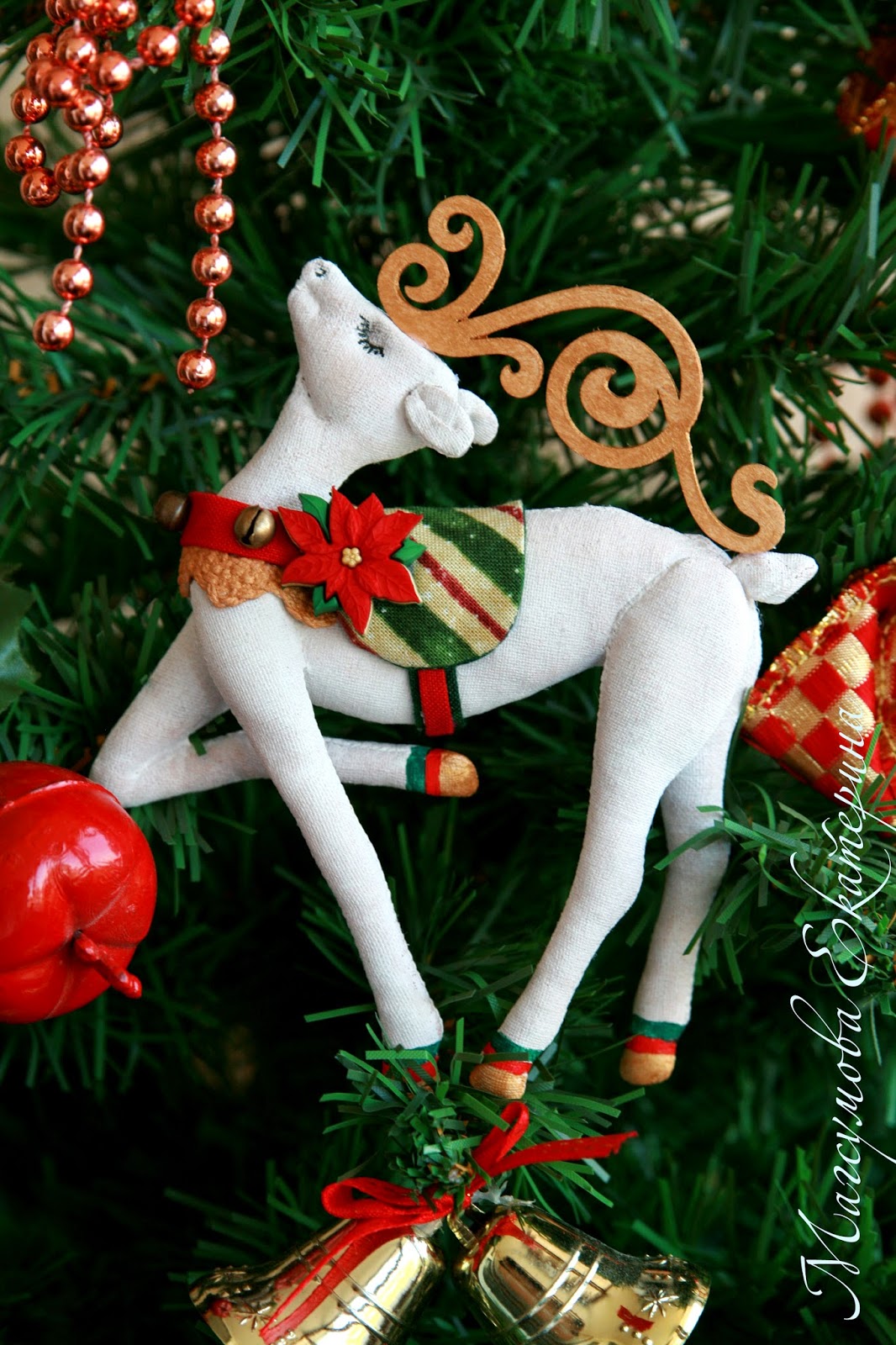 Екатерина Магсумова НОВОГОДНИЕ ОЛЕНИ Christmas Deer
