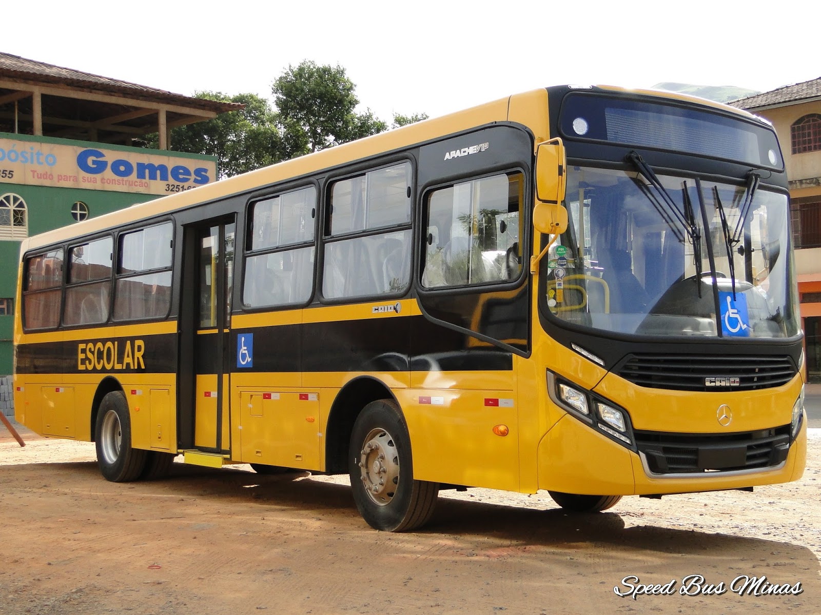 Litoralbus: Santana do Paraíso-MG recebe ônibus escolares