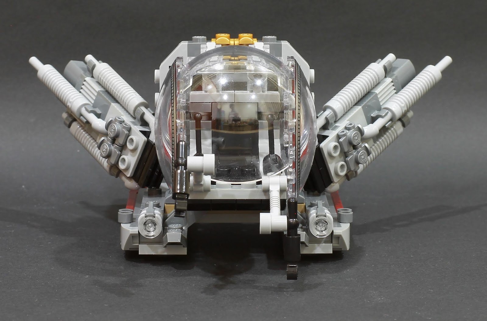 Review of 76039 Ant-man Final Battle and 76109 Quantum Realm Explorers ...