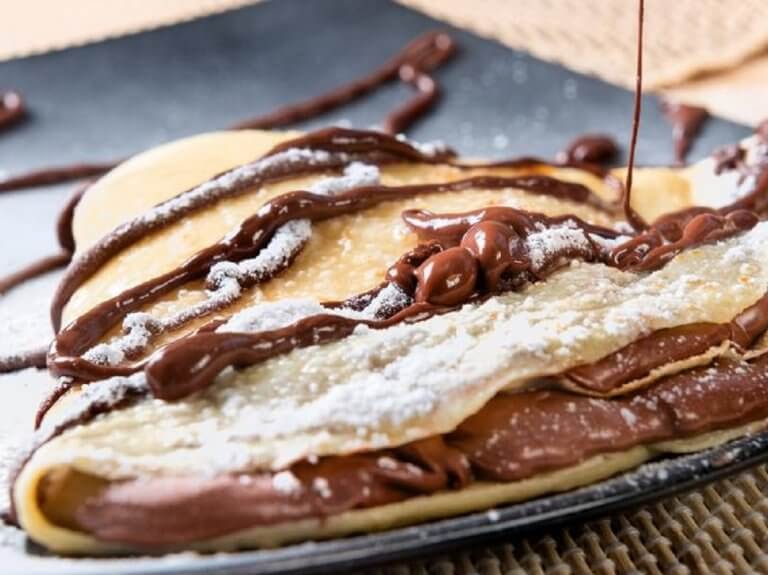 Receitinha das Famosas ♥ Crepe Doce - Dani Bolina