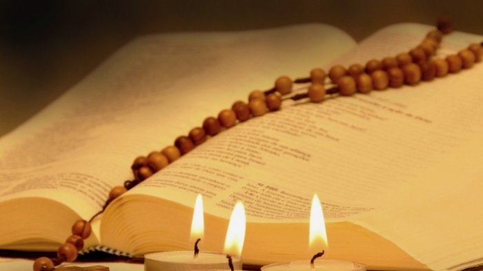 Membaca Kitab Suci dan Melaksanakannya