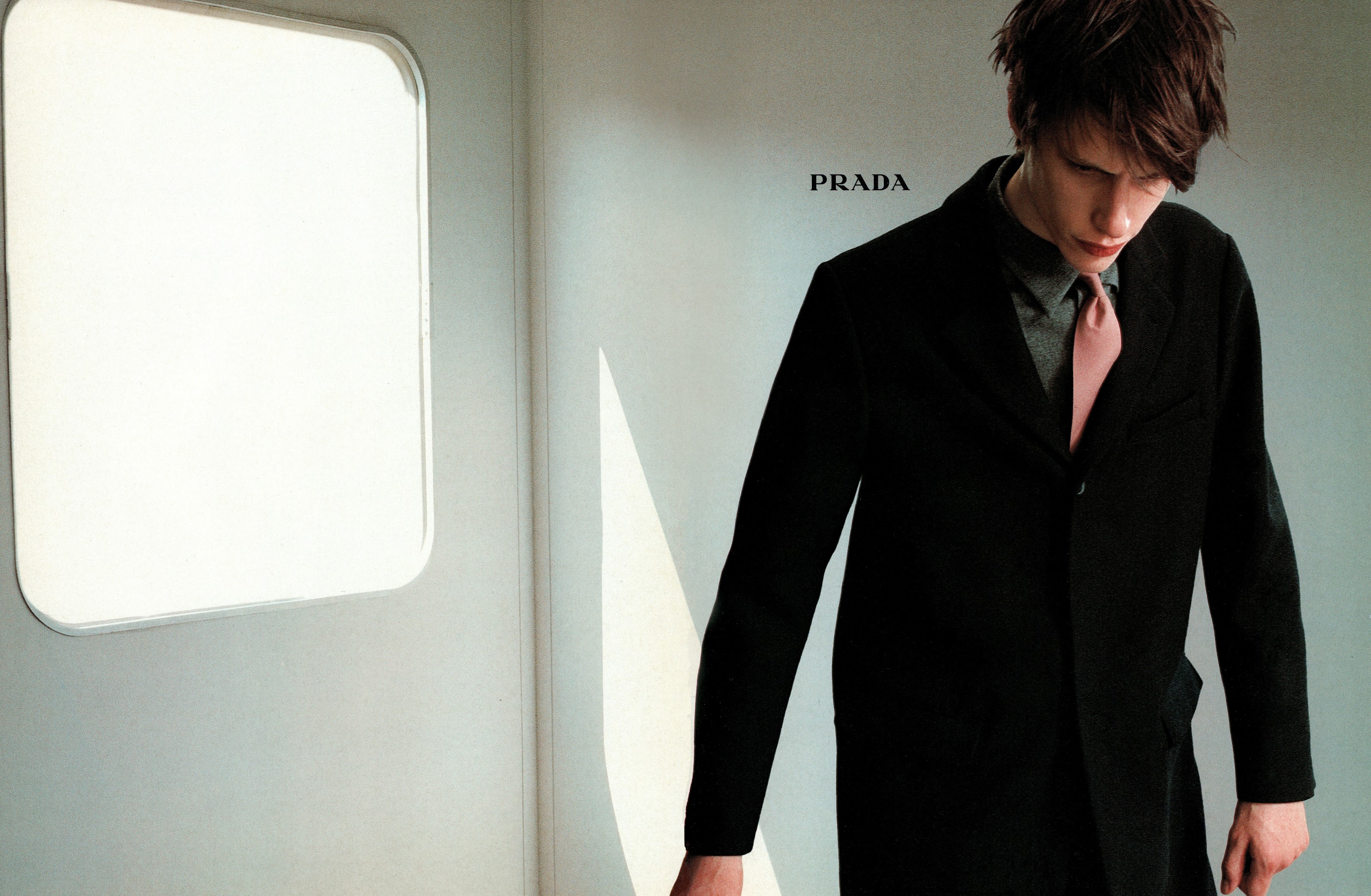 CAMPAIGN: PRADA MENSWEAR FW 1998