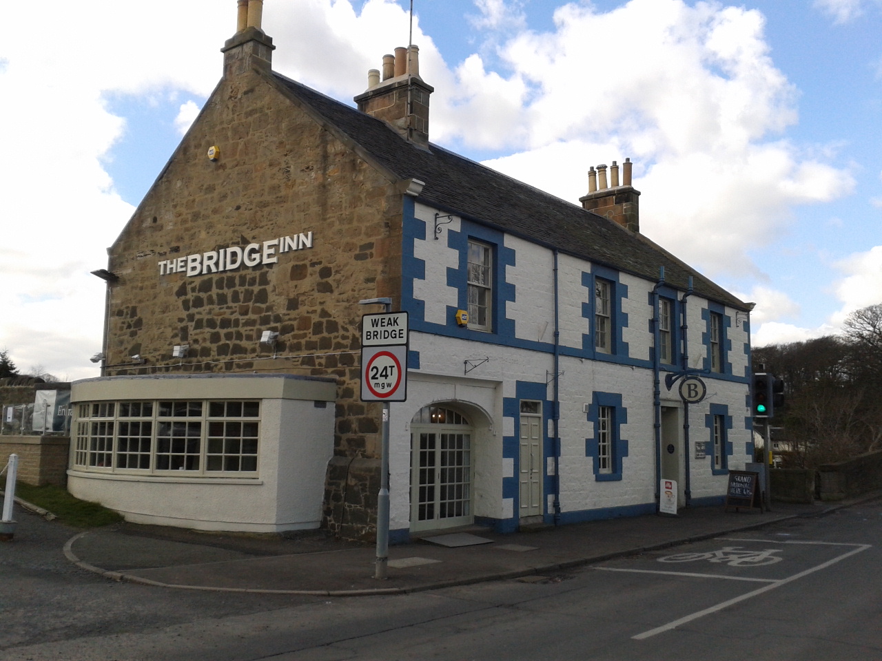The Bar Biographer: The Bridge Inn, Ratho