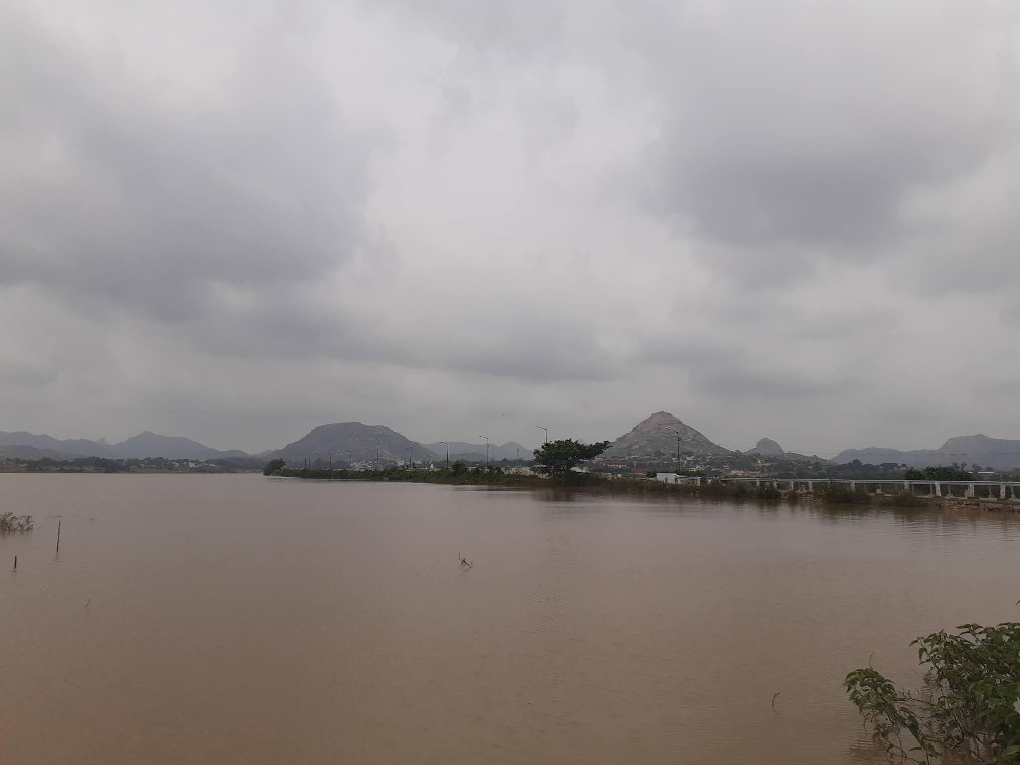 Driving Holidays From Bangalore: Drive to Gudibande and Sabbanahalli Lake