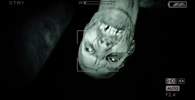 Ultra Tendencias: Outlast siente el terror
