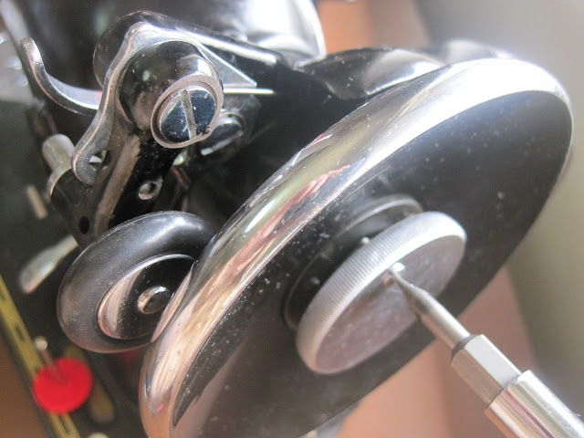 The Project Lady - Sewing Machine Transformation