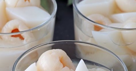 Deliciously Easy Almond Jelly with Lychees - Secret Delicious Recipes Foods