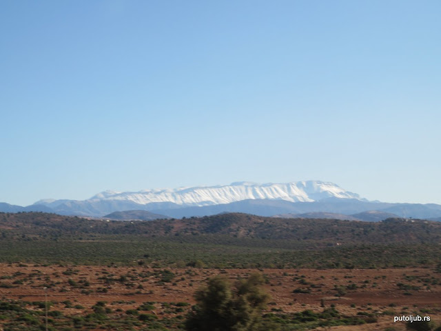 Ouzud vodopadi - Putoljub