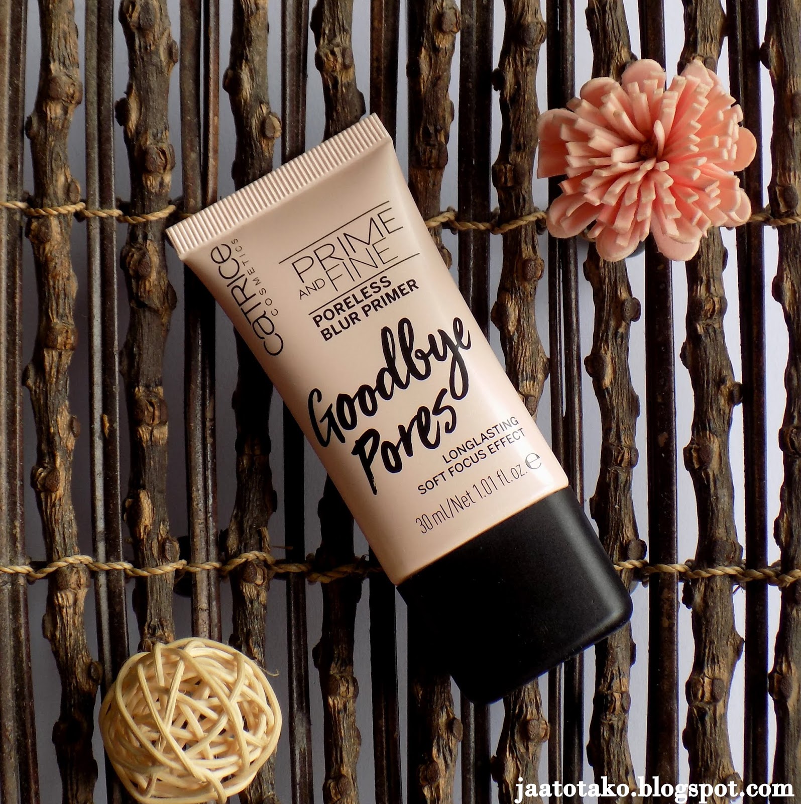 Catrice Prime and Fine Goodbye Pores prajmer za lice | Moje misljenje ...