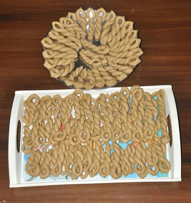 Ghughutiya Festival - कुमाऊं में घुघुतिया (घुघुत्या त्यार) मनाने के ...