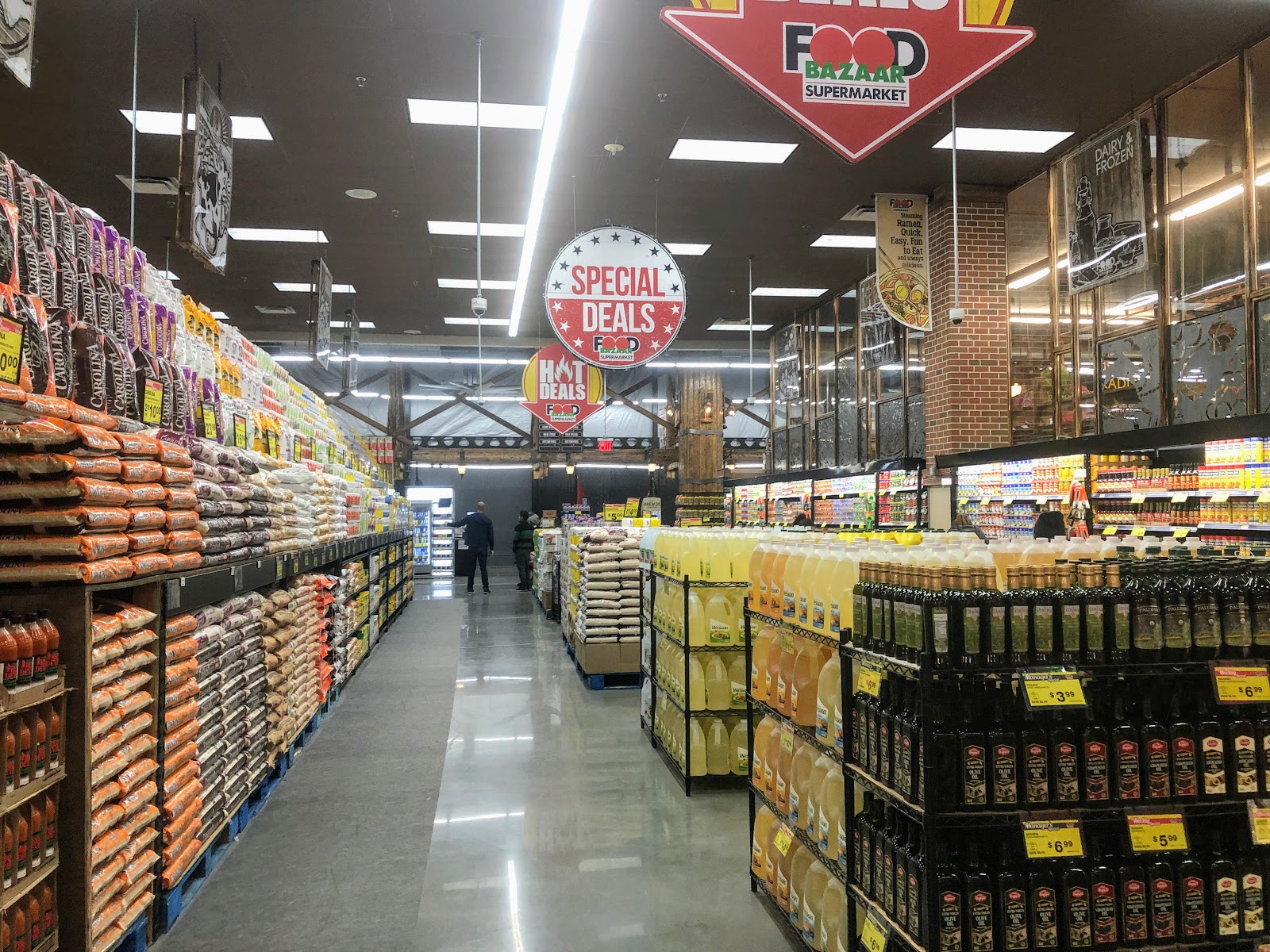 TOUR: Food Bazaar Supermarket - Bronx Terminal Market, NY