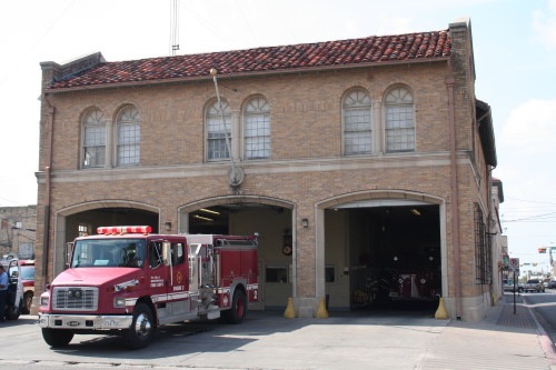 EL RRUN RRUN: IT'S BIZ AS USUAL AT BROWNSVILLE FIRE DEPARTMENT