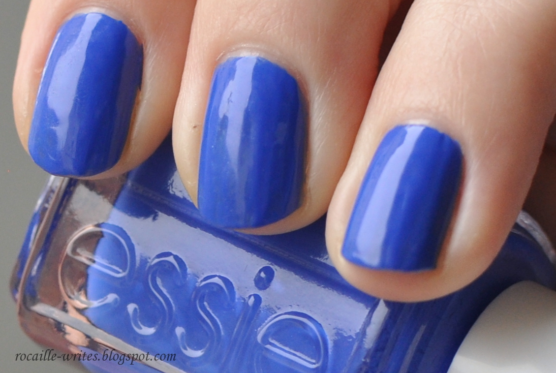 Rocaille Writes: Rocaille Swatches: 5 Favorite Blue Nail Polishes