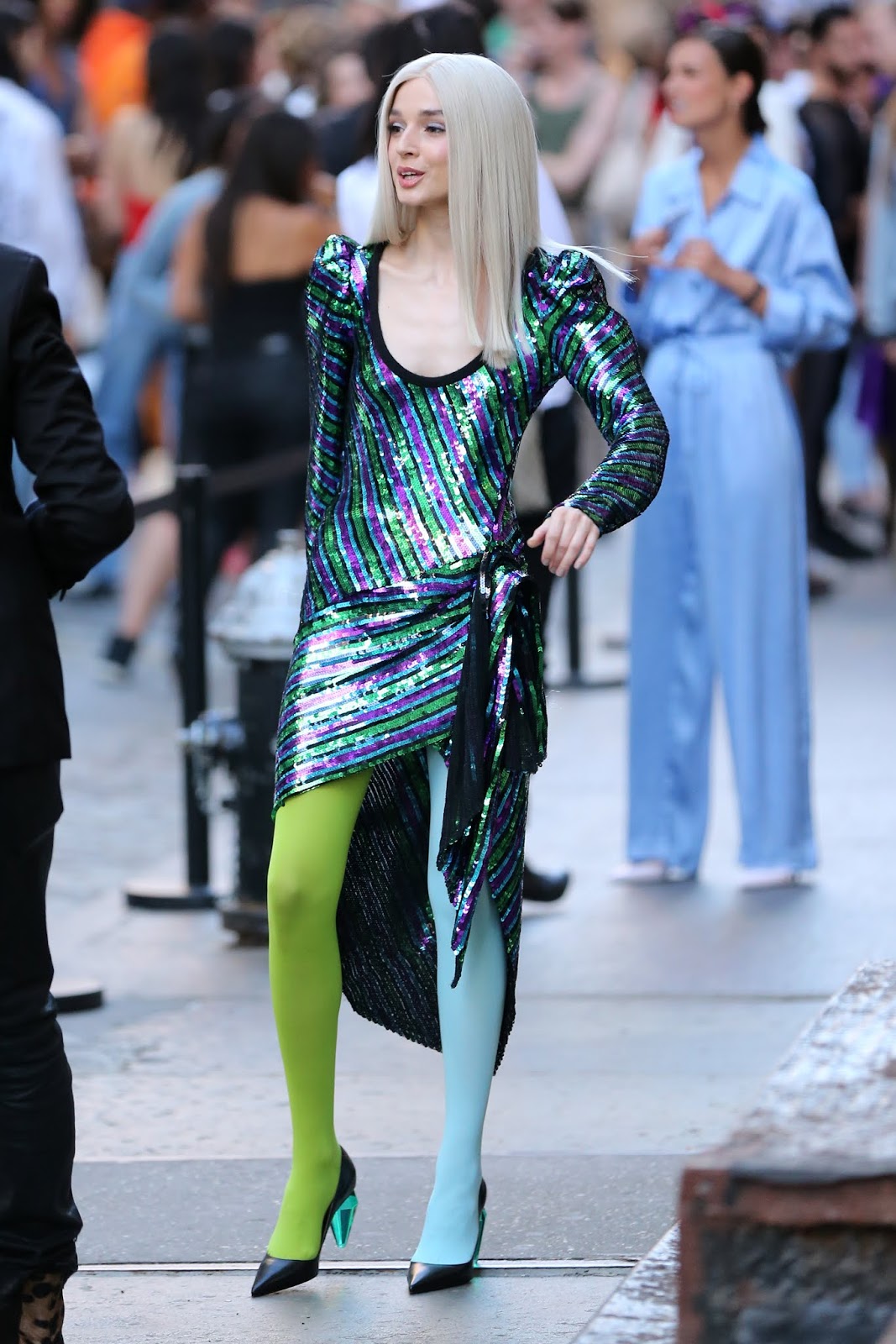 Celebrity Legs and Feet in Tights: Poppy`s Legs and Feet in Tights