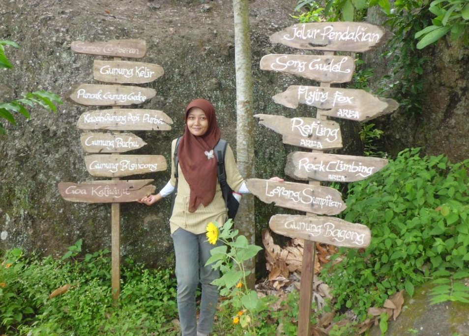 Cahaya Roma: Gunung Api Purba dan Embung Langgeran (Tempat yang Indah ...