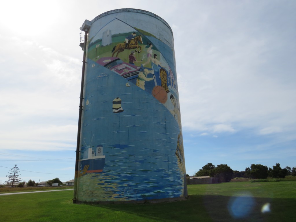 Lighthouse Regional Arts, George Town: George Town Water Tower Mural