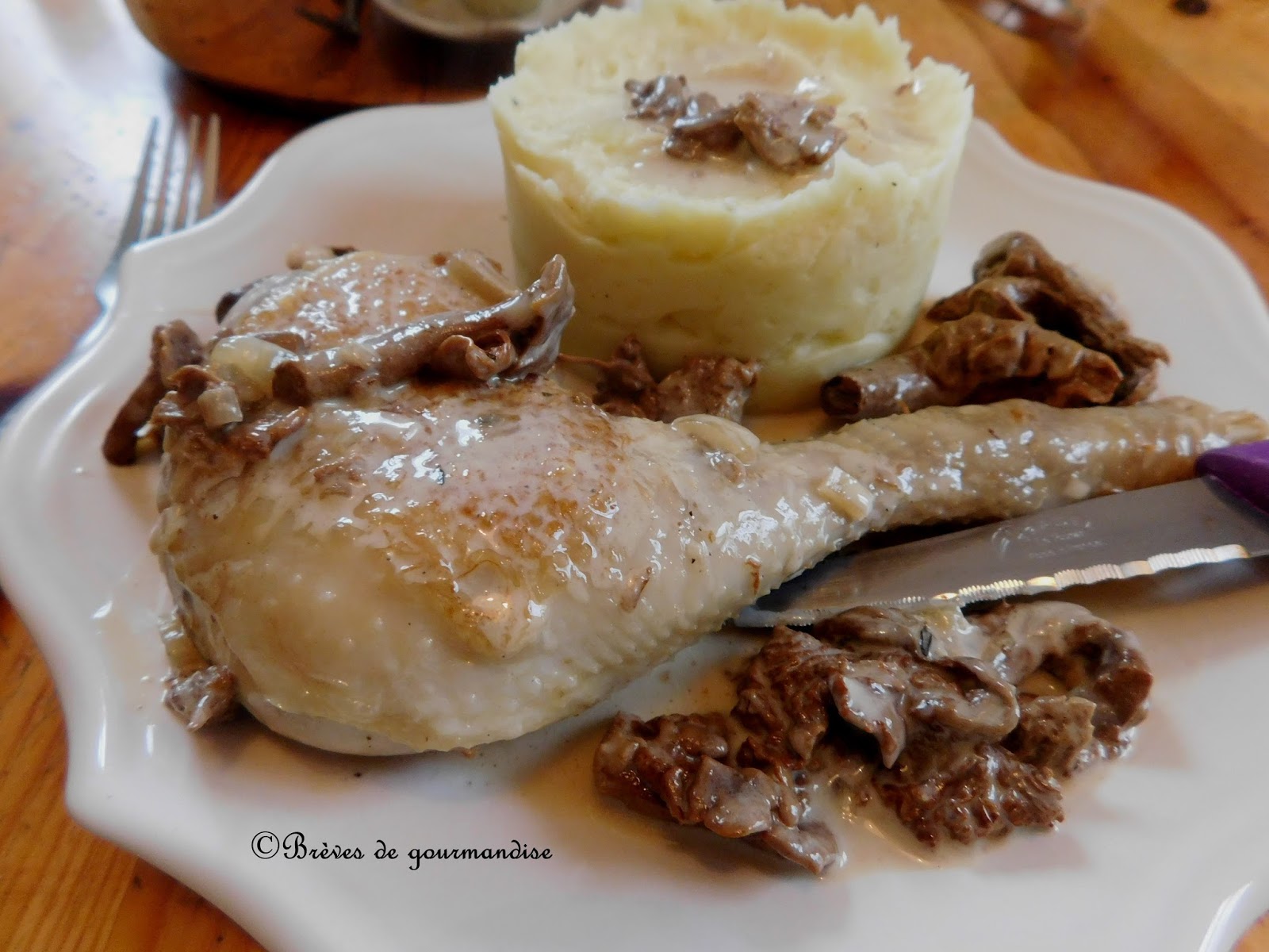 Brèves de gourmandise: Poulet au riesling et aux girolles