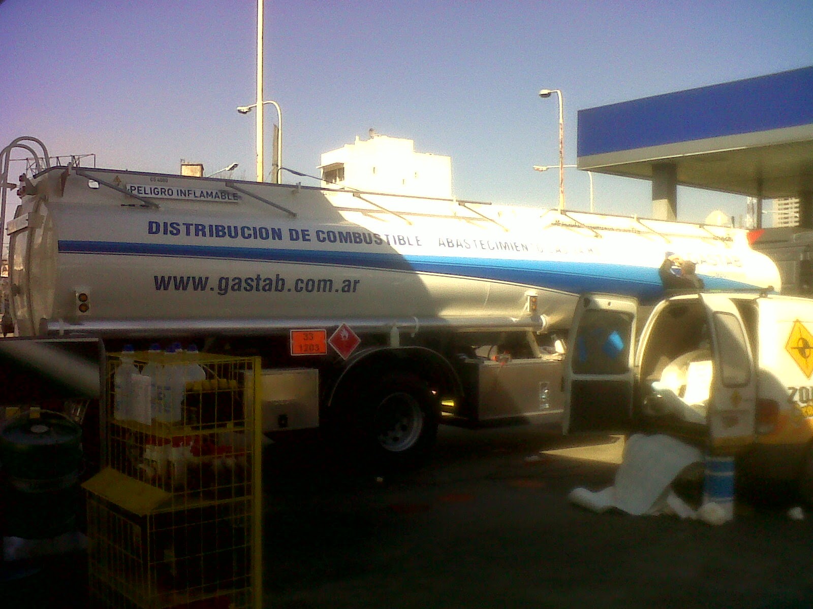 ZONA GRAFIKA: Cliente: Gastab s.a. - Flota vehicular / tanques / zeppeling