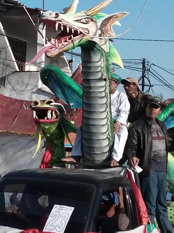 Contoh Design Mobil Untuk Karnaval atau Pawai - Kang Pondok