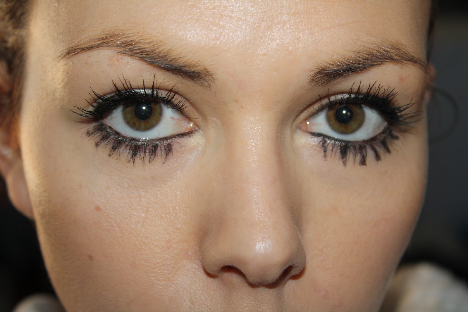 Dream In Colour: Create The Look Full Flutter Lashes