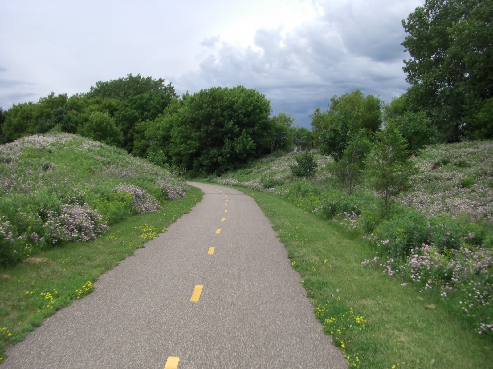 MN Bike Trail Navigator: Trail Photo Gallery: Minnesota River Bluffs ...