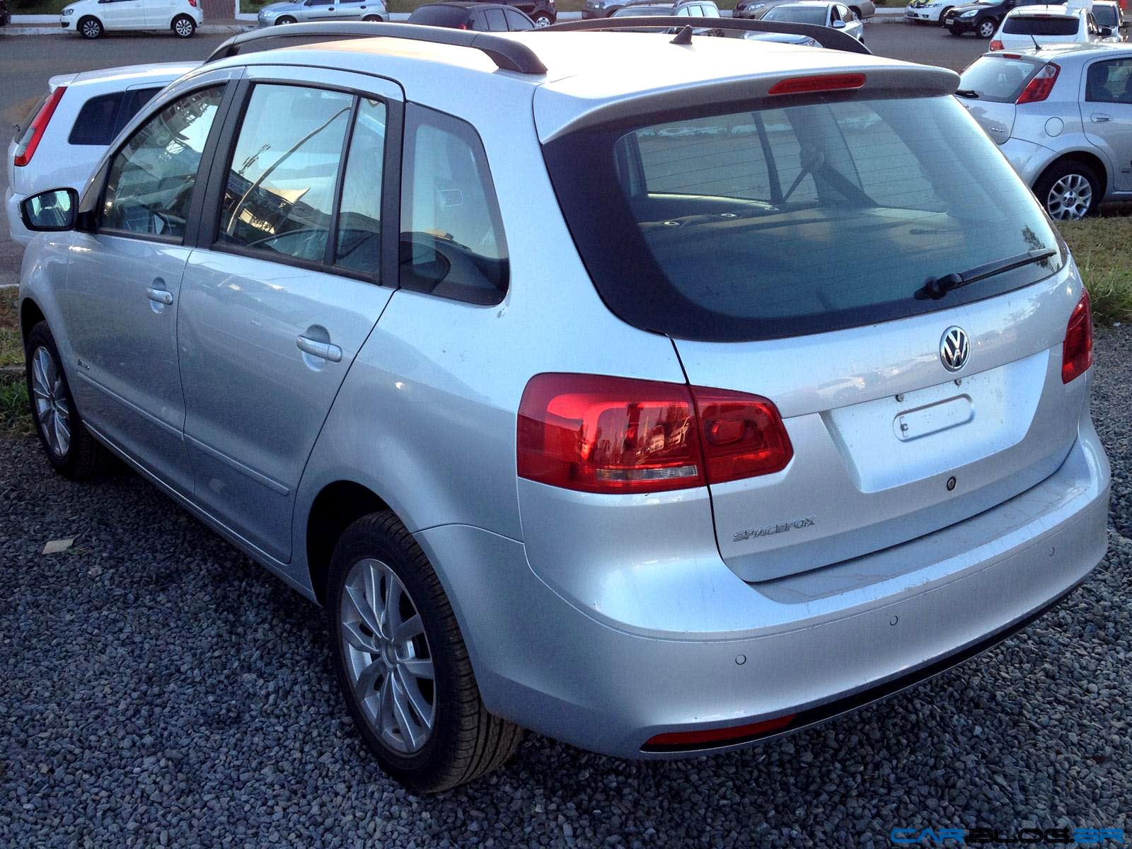 VW Spacefox I-TREND 2013 - fotos, preço e vídeo de apresentação