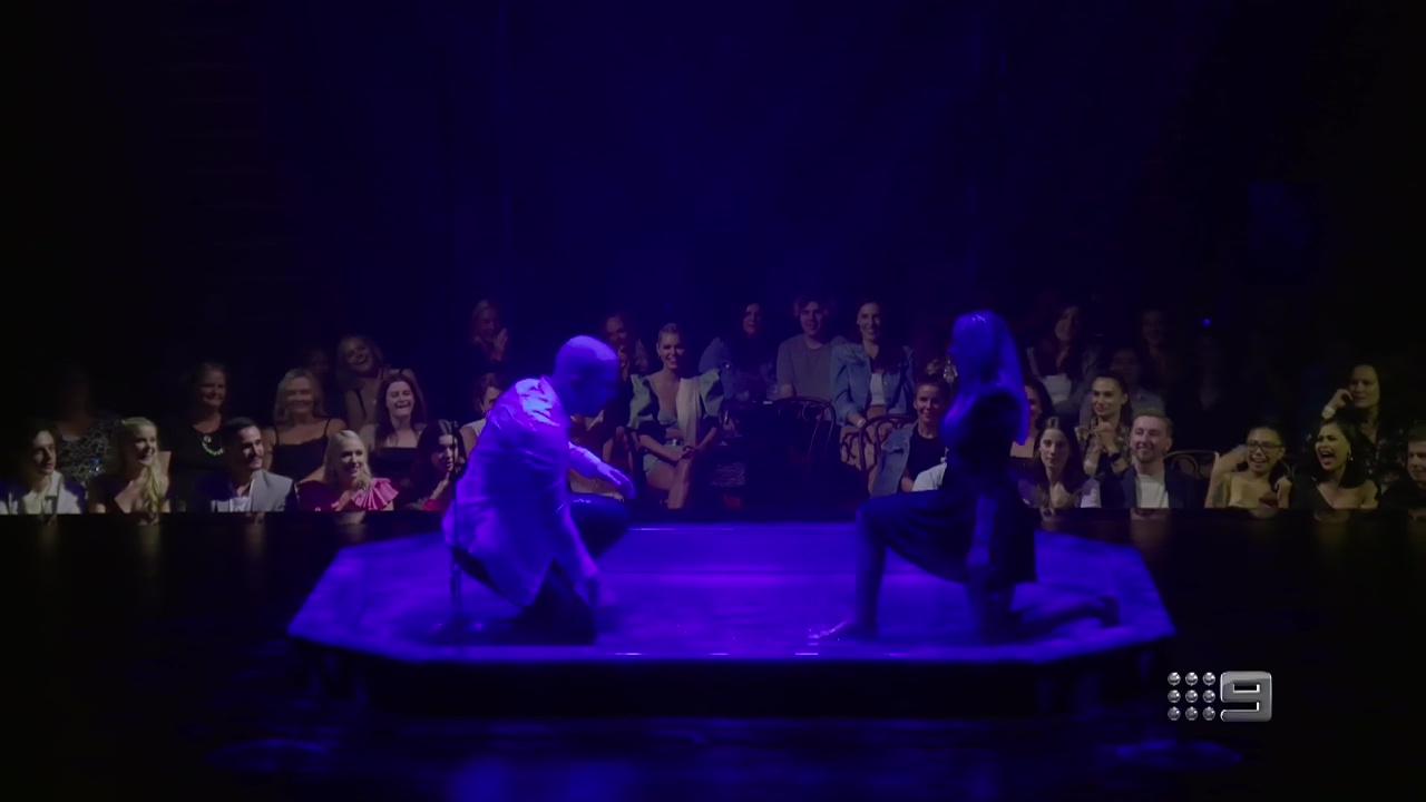 ausCAPS: Alexander Wojno shirtless in Beauty And The Geek Australia 7 ...