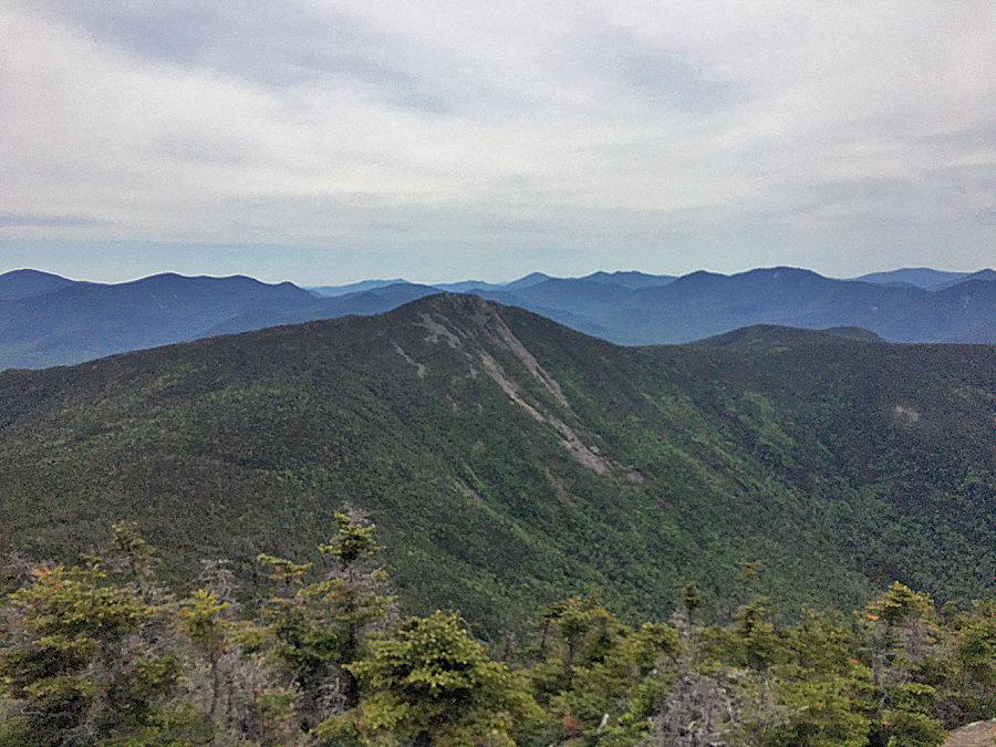 Hiking in the White Mountains: Presidential Range Traverse & Pemi Loop ...