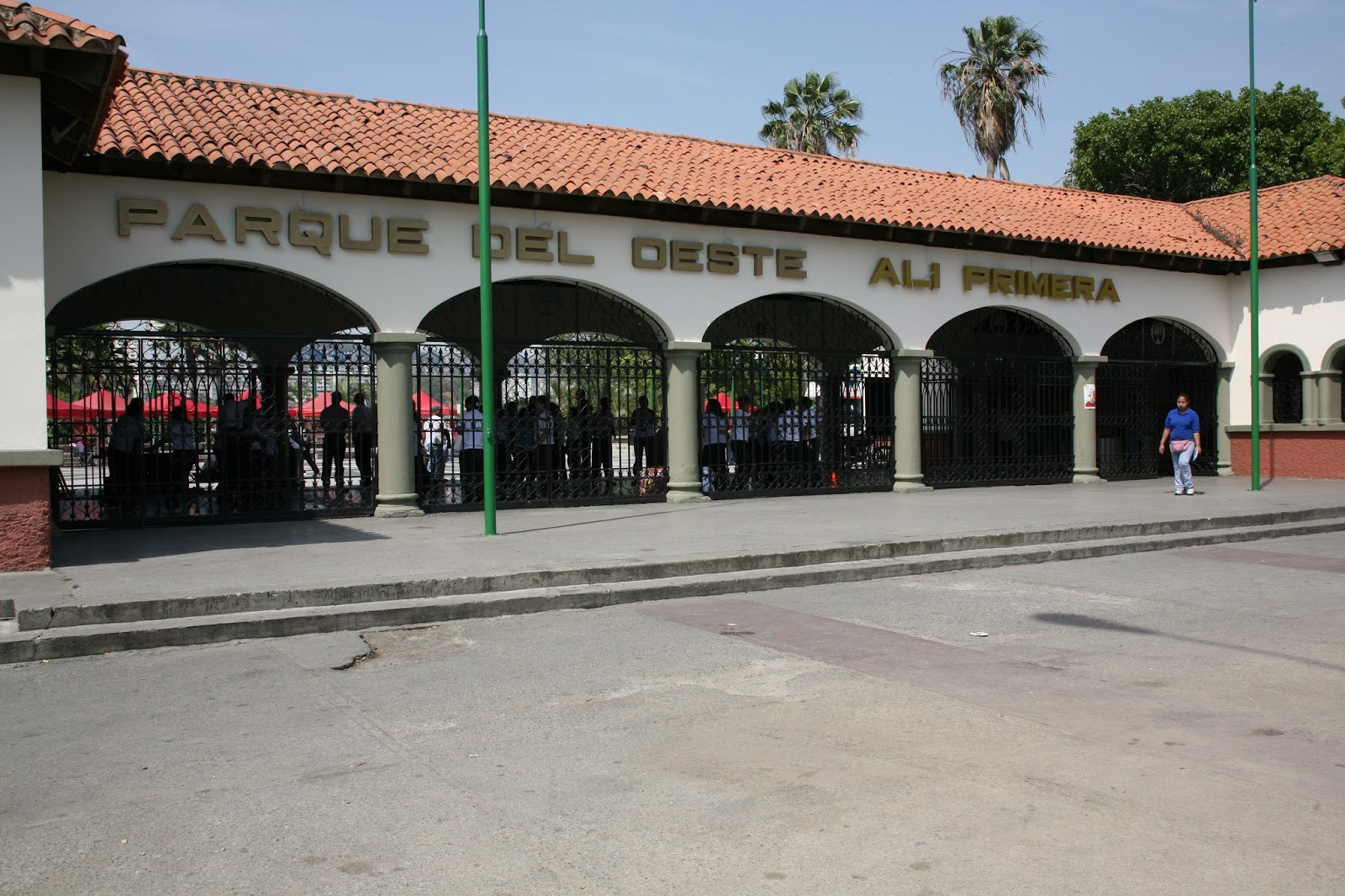 Horarios y precios del Parque del Oeste o Parque Alí Primera ...