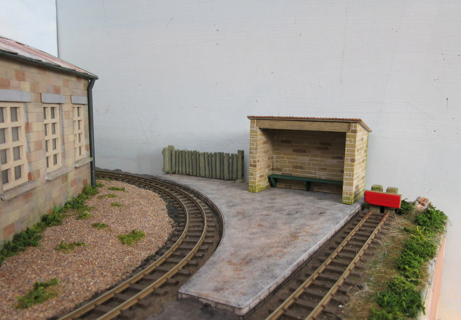 GRUMS NARROW GAUGE LINES: O9 MODEL RAILWAY GUIDE