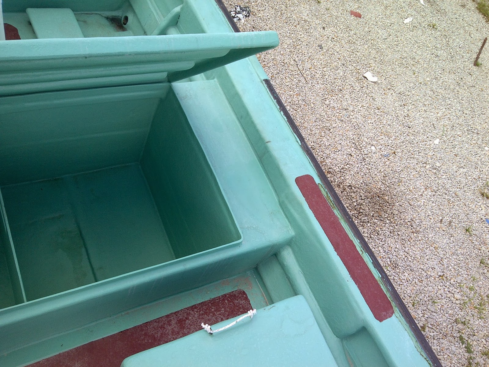 Bot Fiber Untuk Dijual: Bot Fiber ( 28 x 7 )feet for sale