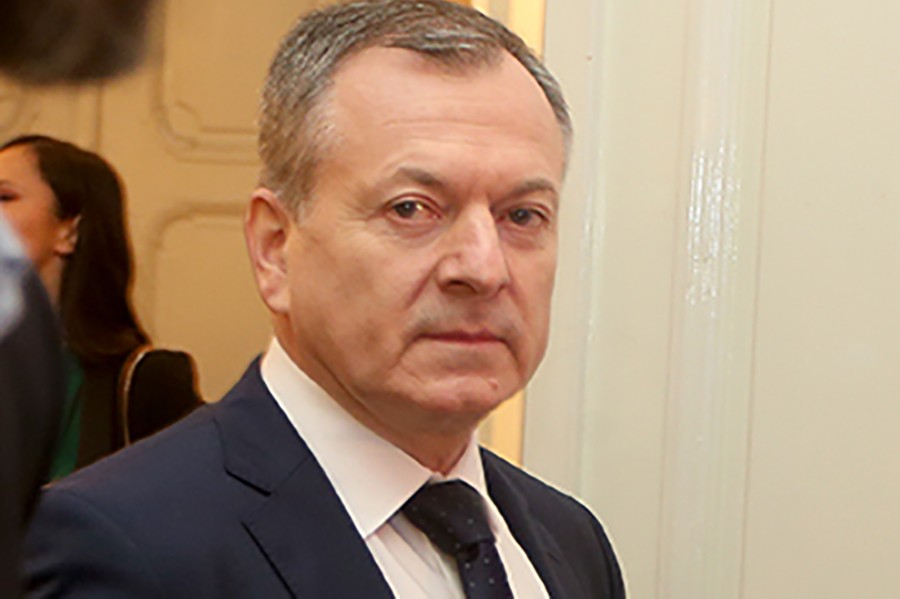 Slobodan Vasković - Sa druge strane...: Pola miliona koje su pojeli ...